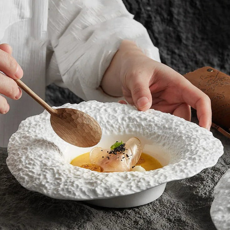 Elegant Textured Ceramic Serving Bowl for Modern Dining