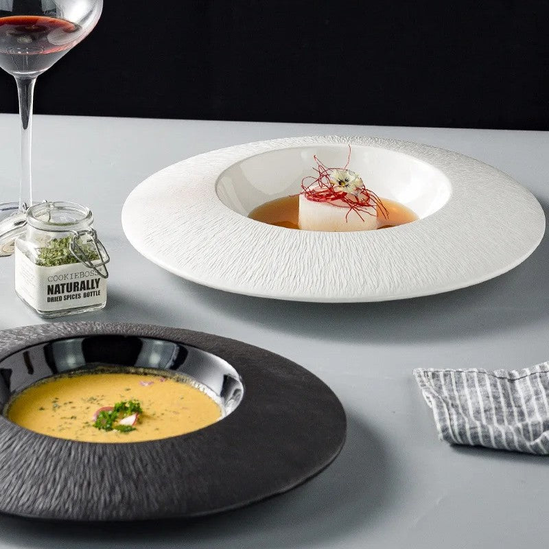 White Ceramic Deep Dish for Elegant Gourmet Dining